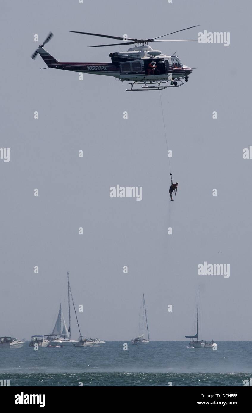 Chicago, Illinois, USA. 18th Aug, 2013. A Chicago Fire Department ...