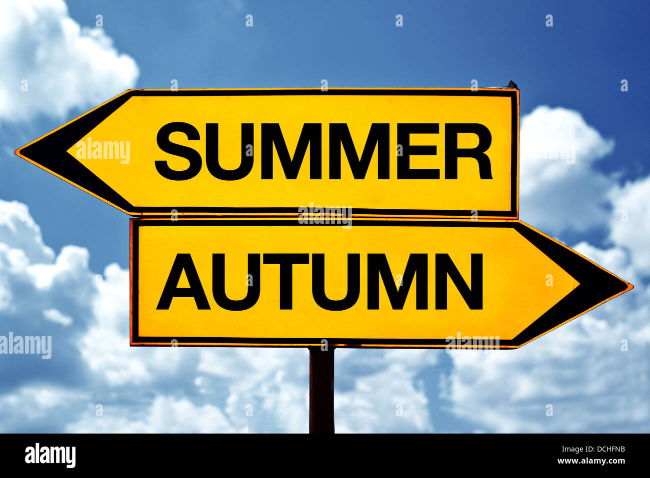 Autumn signage direction hi-res stock photography and images - Alamy