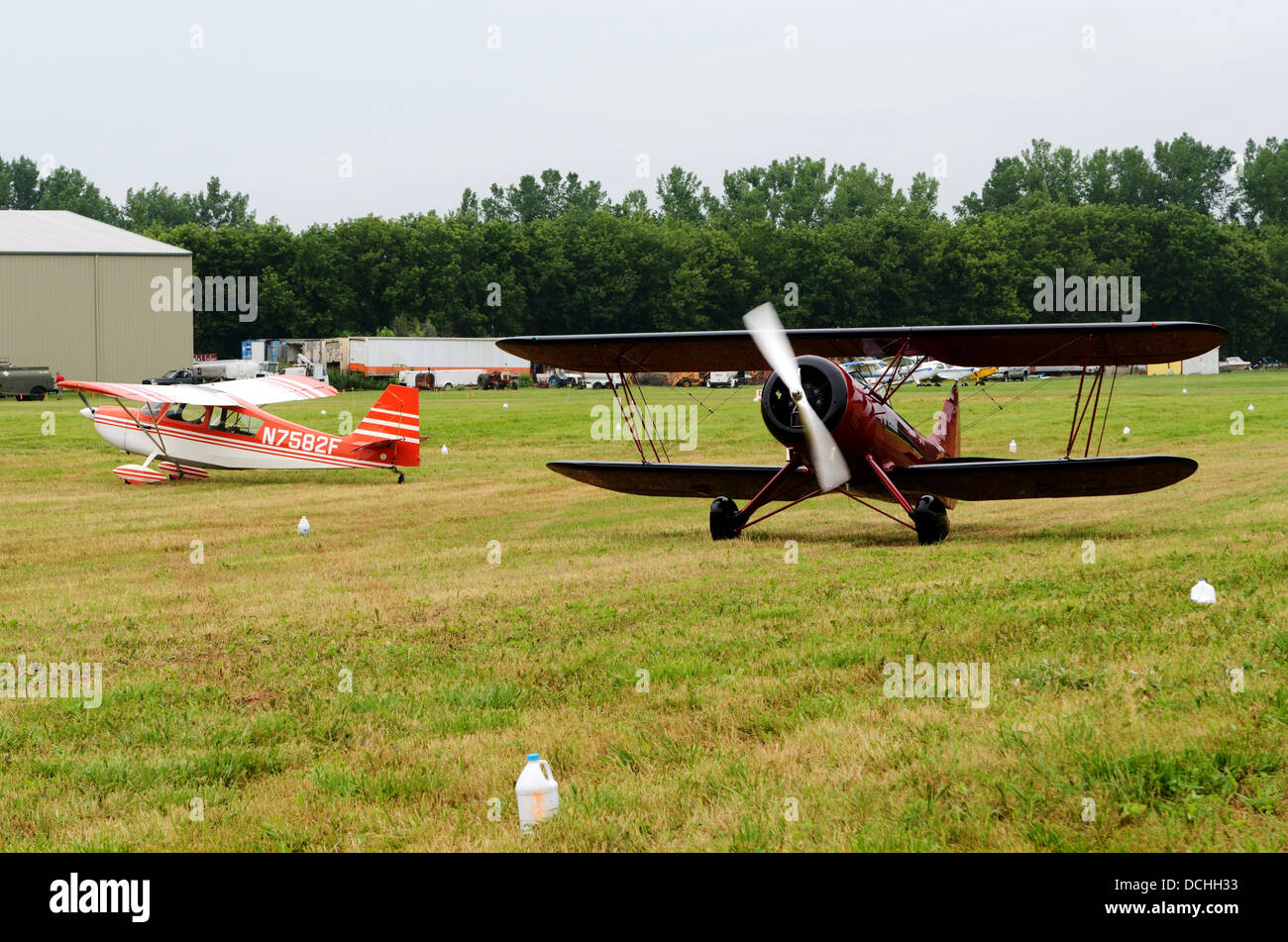 Restored Bi wing aircraft Stock Photo - Alamy