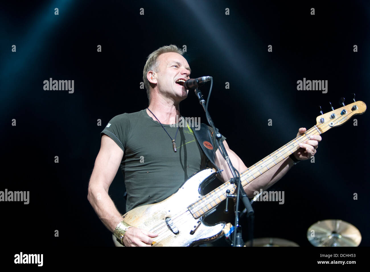 Gordon sumner hi-res stock photography and images - Alamy