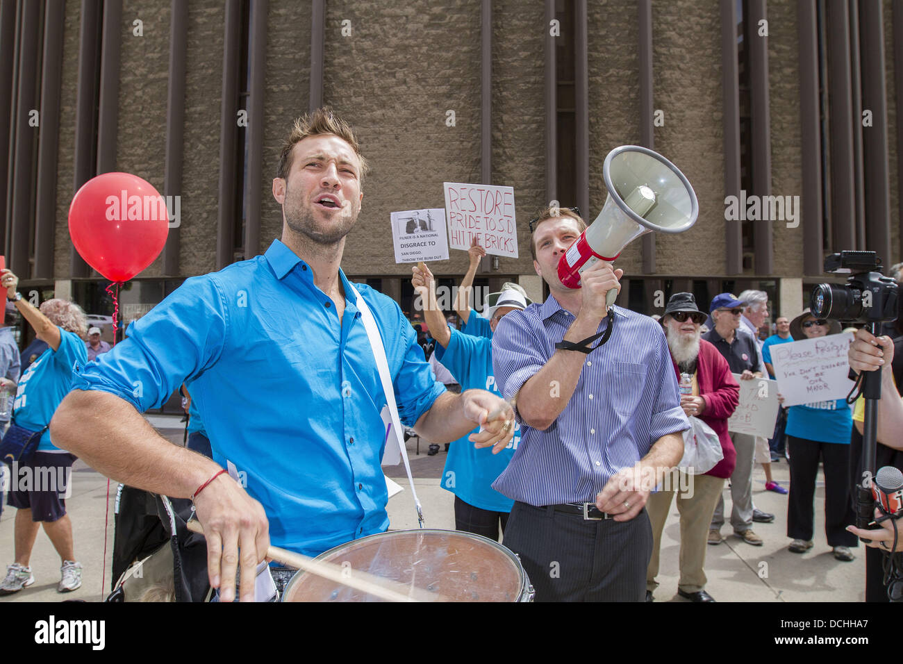 Filner for mayor hi-res stock photography and images - Alamy