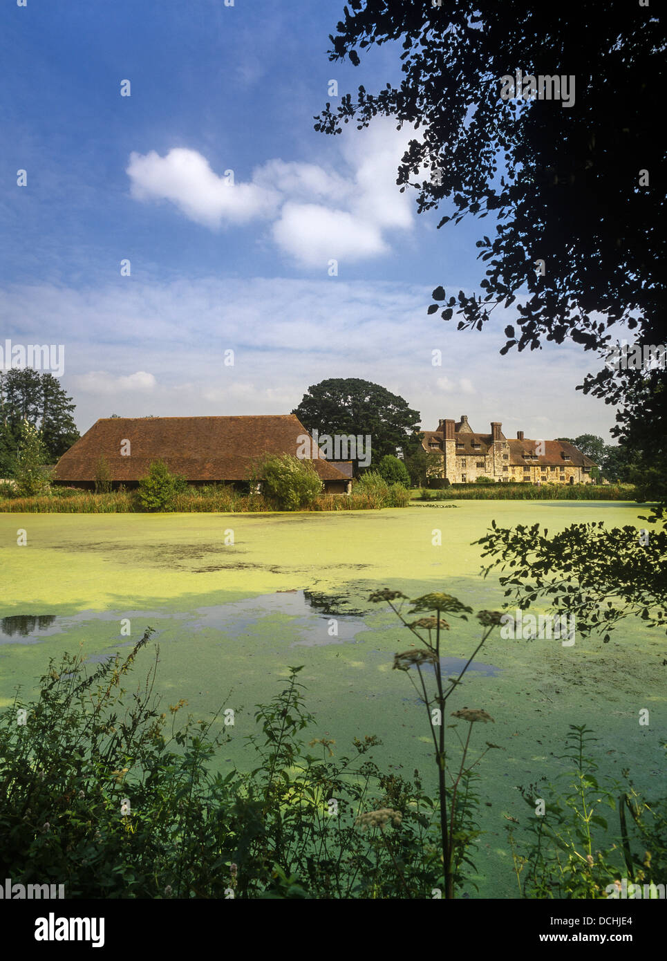 Uk moat mansion sussex hi-res stock photography and images - Alamy