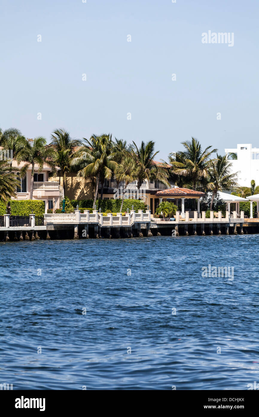Residences with red barrel tile roof along Intracoastal Waterway in ...