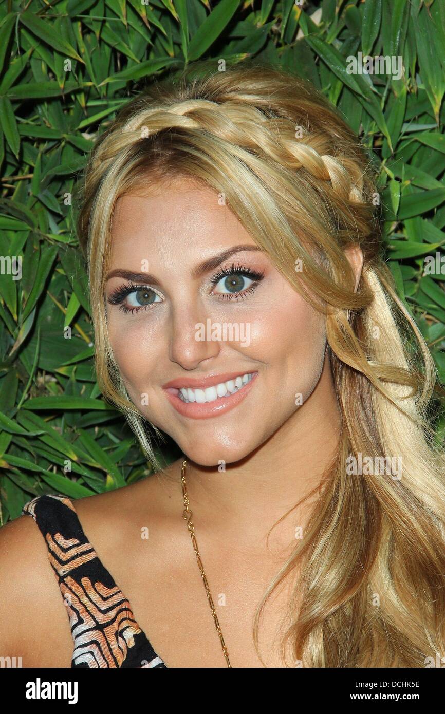 Los Angeles CA, USA. 18th Aug, 2013. Cassie Scerbo attends Friends to ...