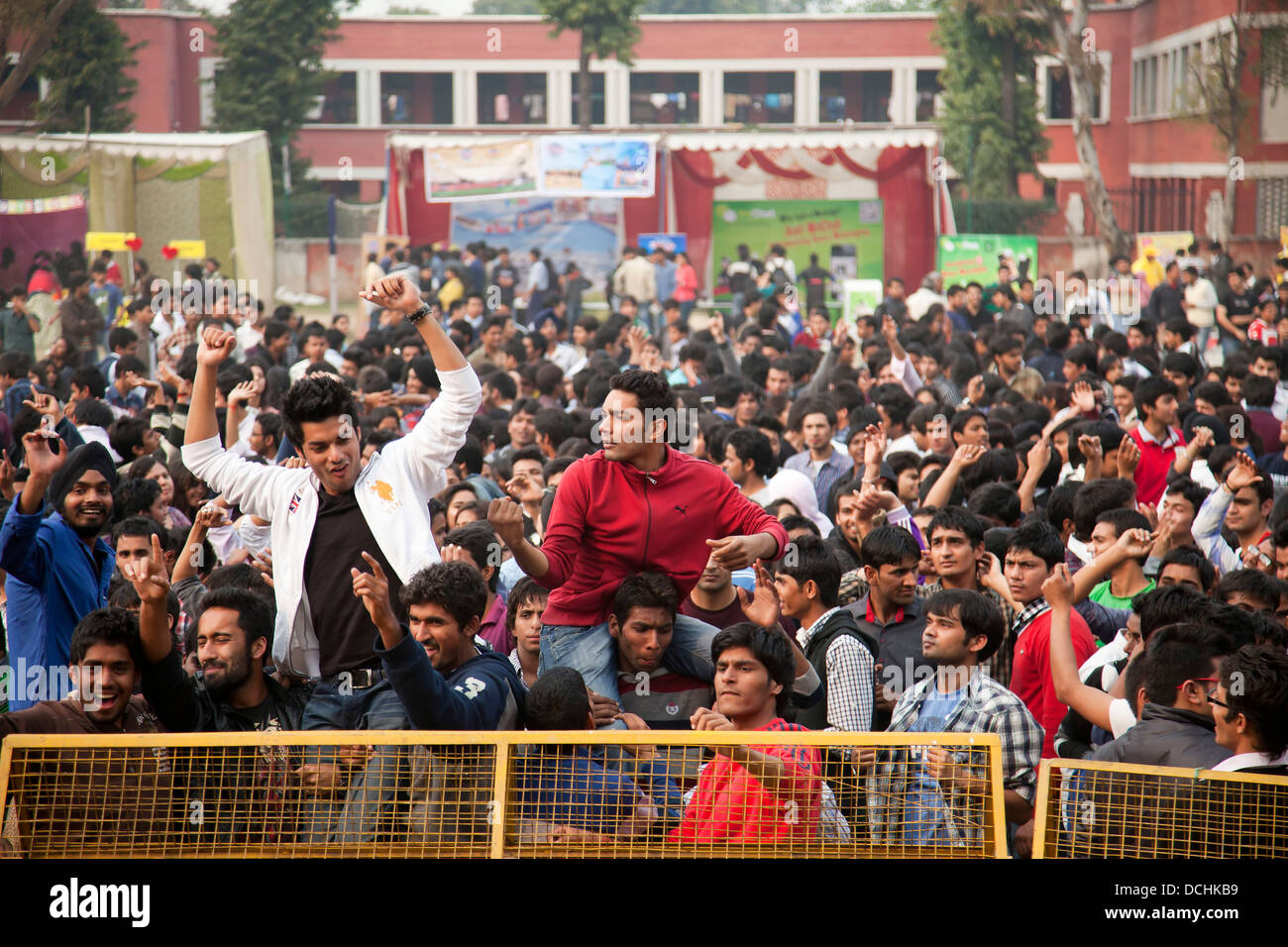 Students Cheering High Resolution Stock Photography and Images - Alamy
