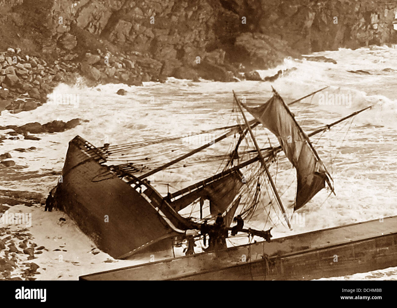 Victorian ship wreck hi-res stock photography and images - Alamy