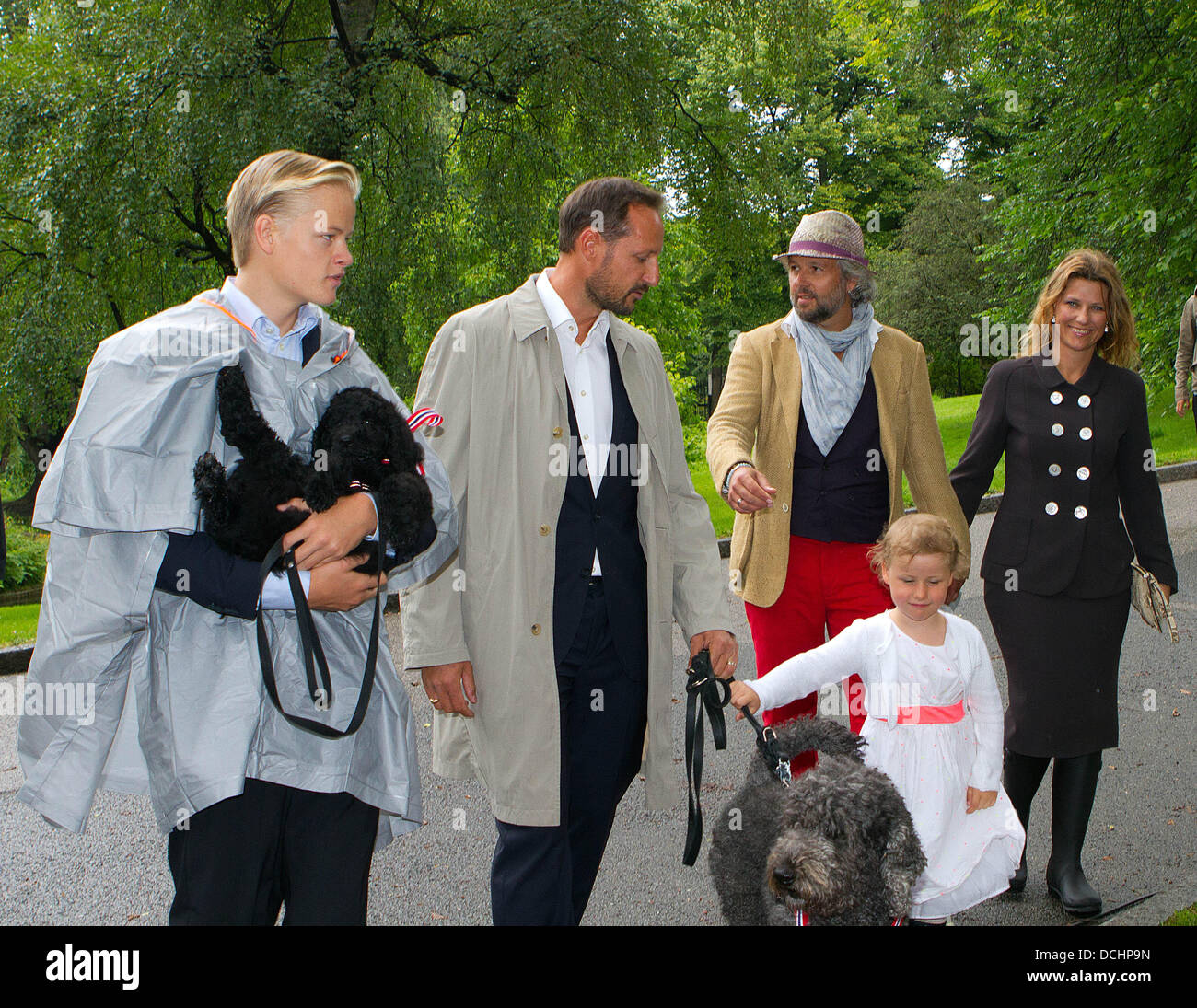 Oslo, Norway. 18th Aug, 2013. Marius Borg Hoiby (L-R), with one of ...