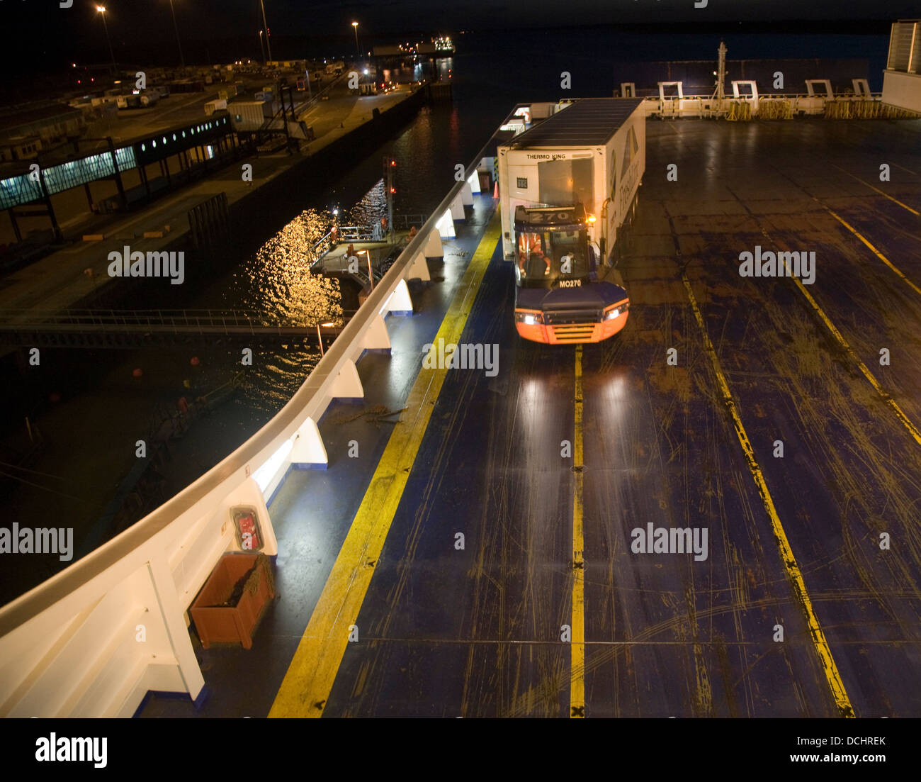 Freight container loaded onto truck hi-res stock photography and images ...