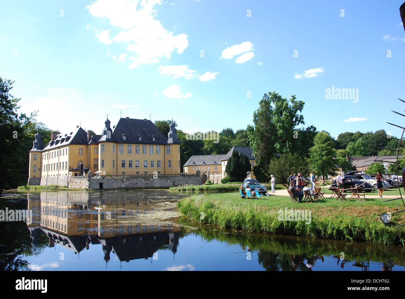Schloss dyck rheinland germany hi-res stock photography and images - Alamy