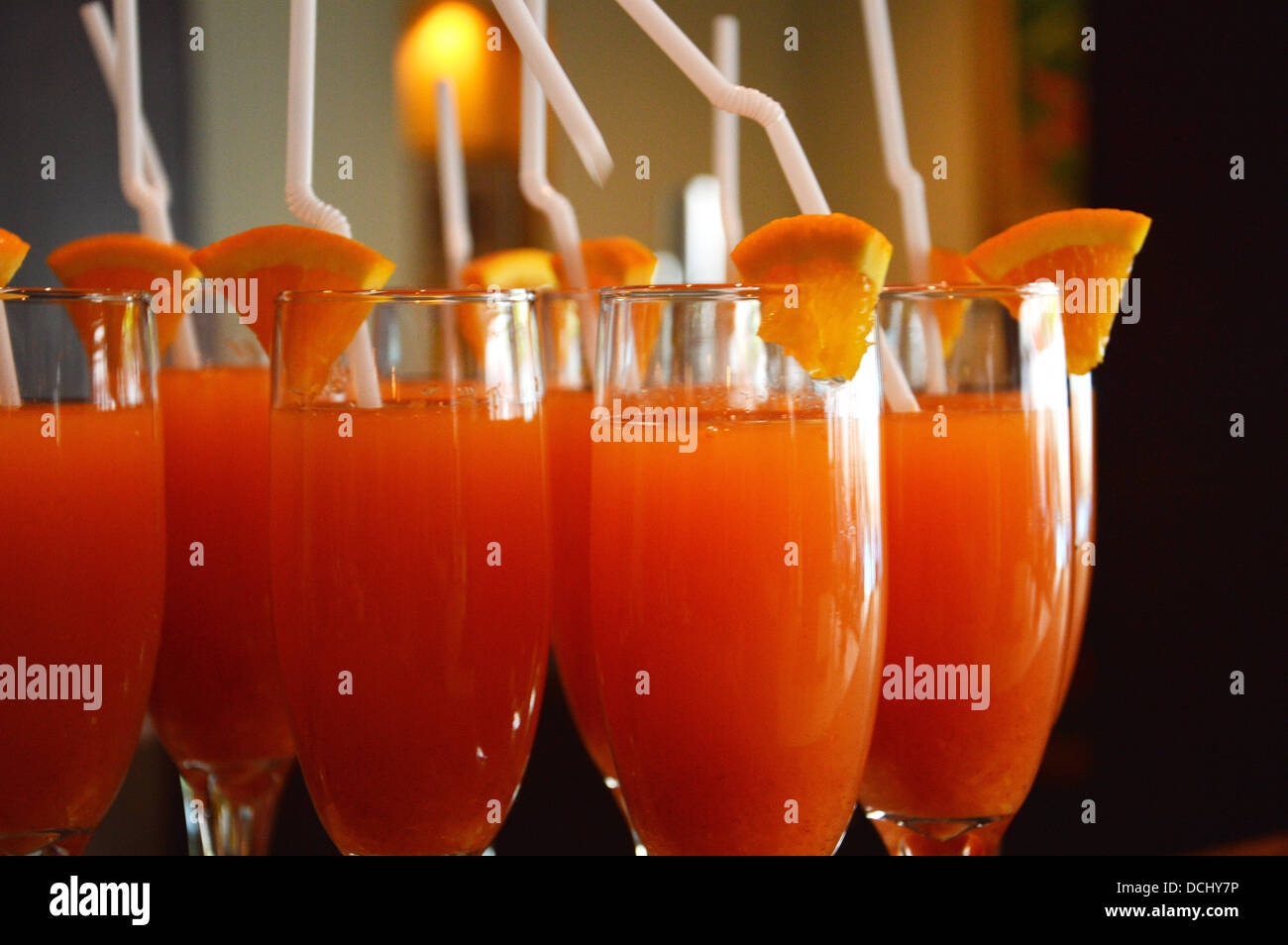 Lots of straws hi-res stock photography and images - Alamy