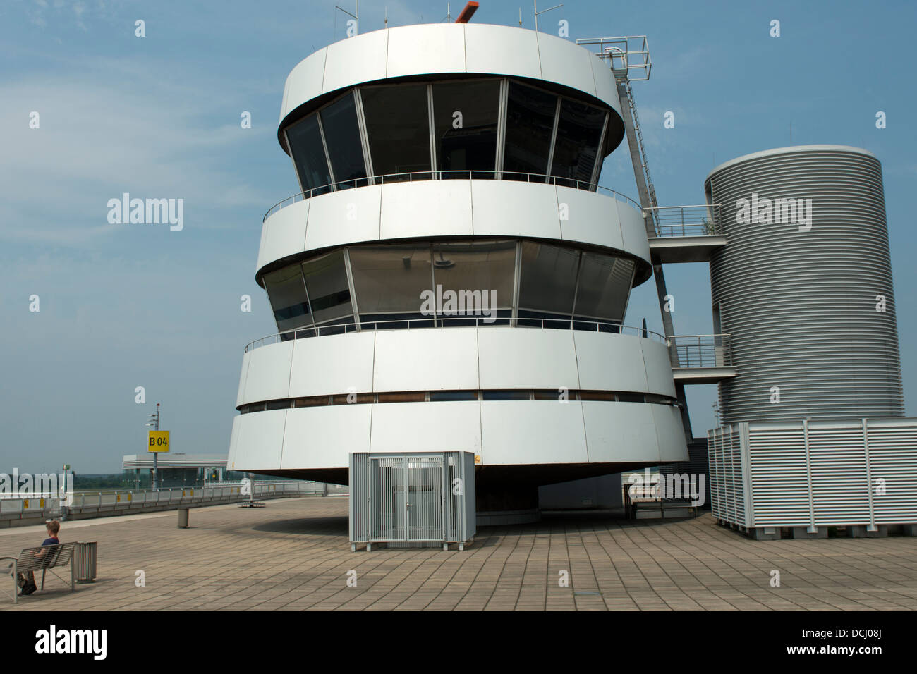 Airport control tower Stock Photo - Alamy