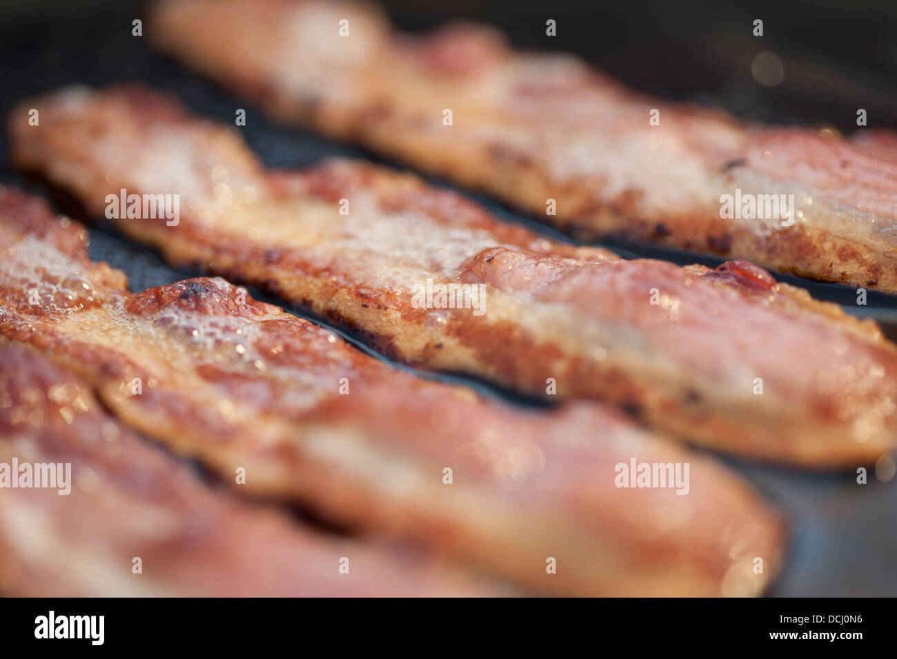 Hot bacon hi-res stock photography and images - Alamy