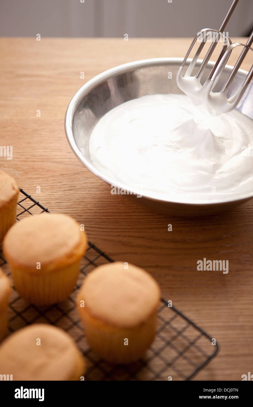 Whip cream hi-res stock photography and images - Alamy