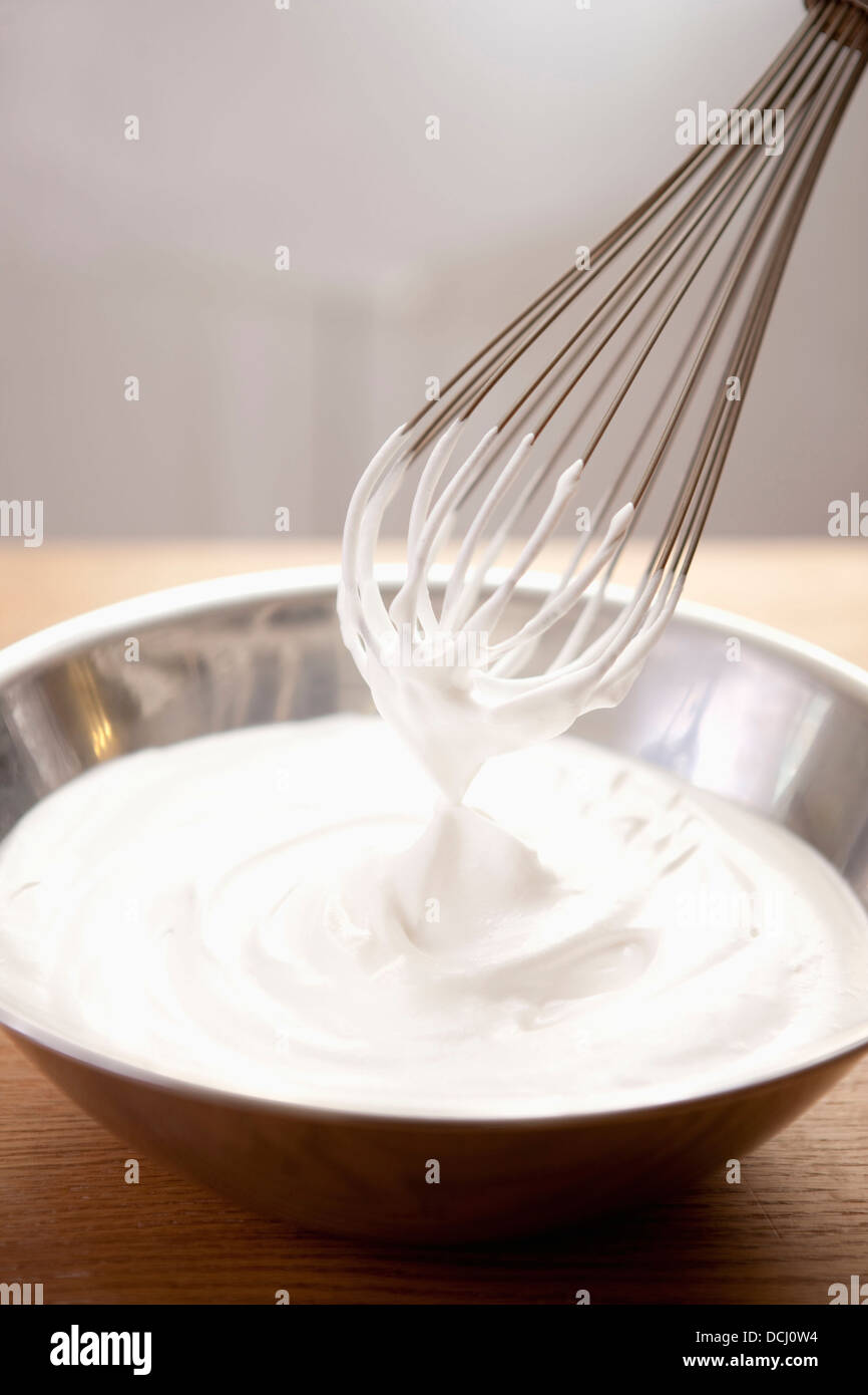 whip cream in a bowl Stock Photo - Alamy