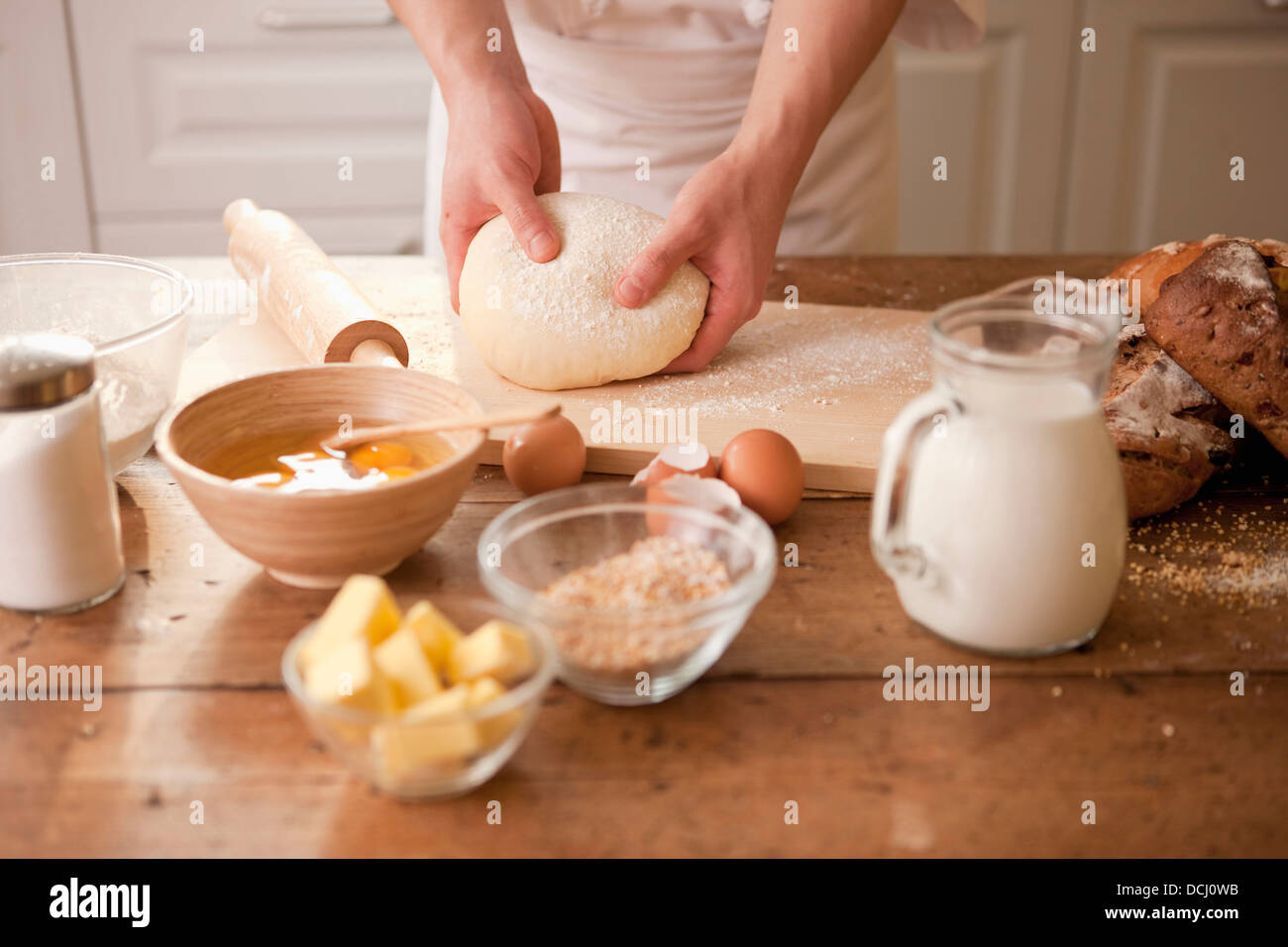 Rolling pin breadmaking hi-res stock photography and images - Alamy