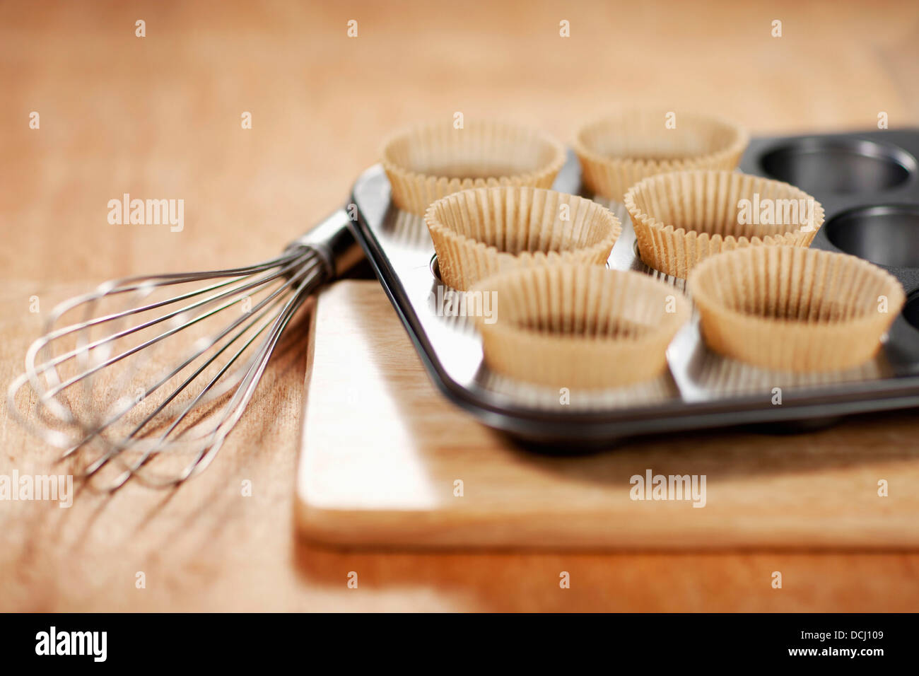 tools for cupcakes Stock Photo - Alamy