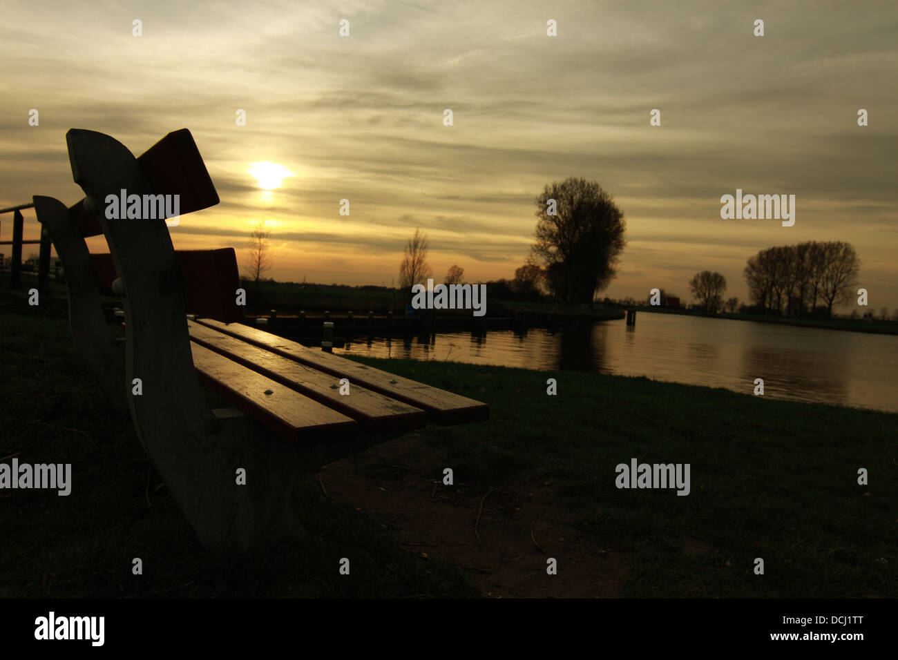 Sunset silence hi-res stock photography and images - Alamy