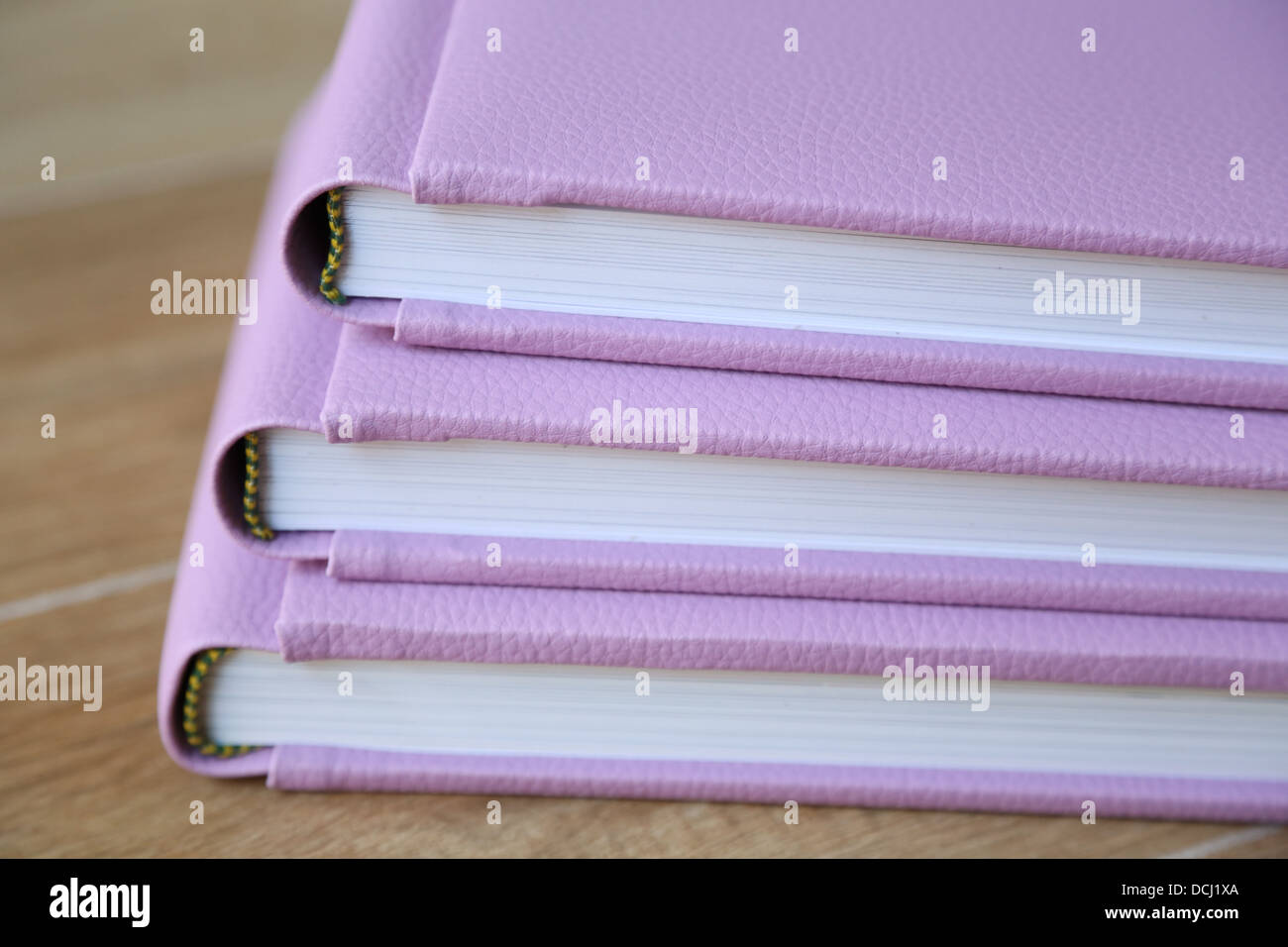 Photoalbum hi-res stock photography and images - Alamy