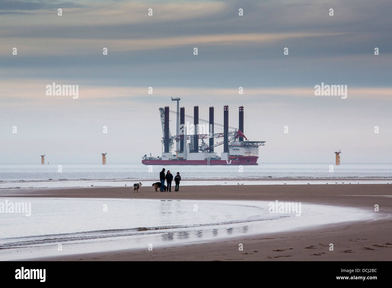 Platform and erection of offshore wind turbines, Redcar Stock Photo - Alamy