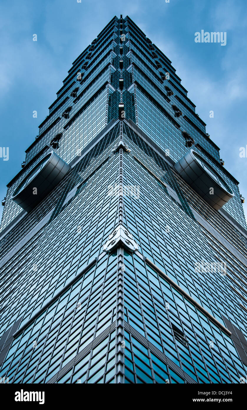 A view looking directly upwards from the base of Taipei 101 in Taipei ...
