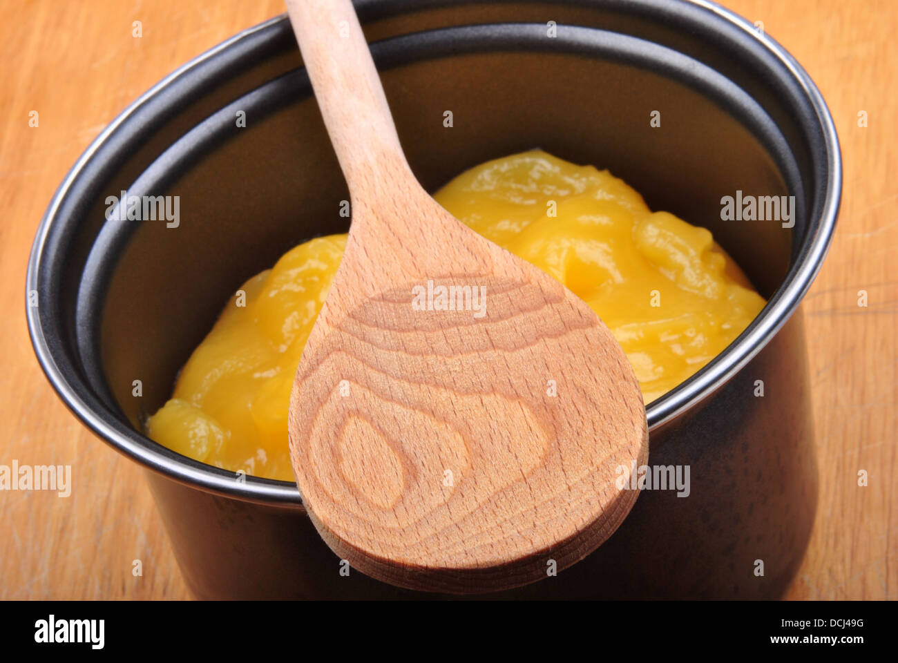 some fresh home made organic lemon curd Stock Photo - Alamy