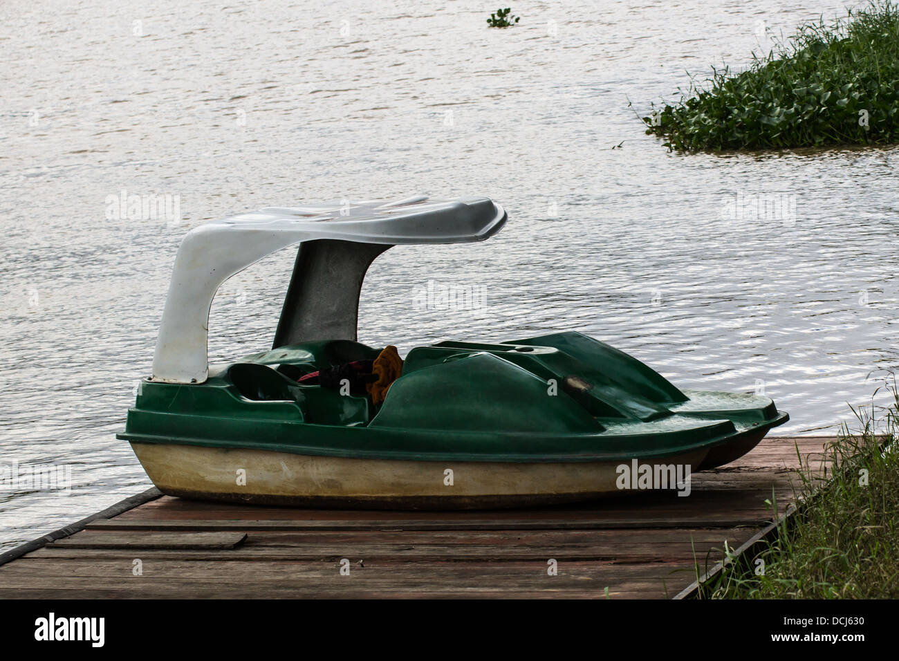 Blue plastic rowing boat hi-res stock photography and images - Alamy