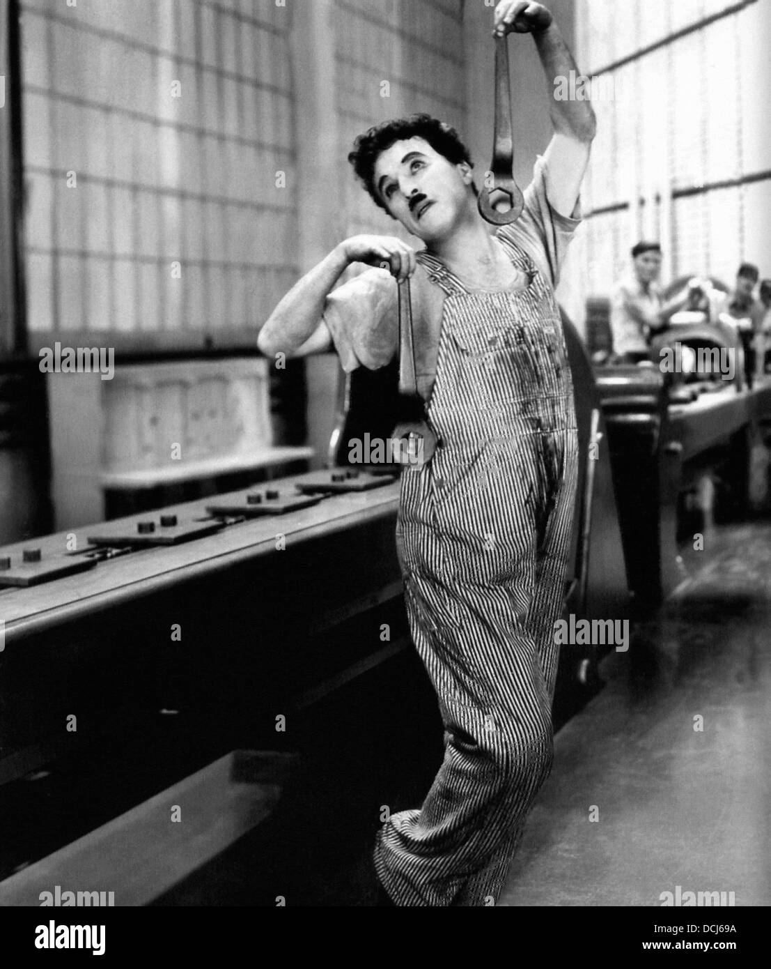 Charlie chaplin hi-res stock photography and images - Alamy
