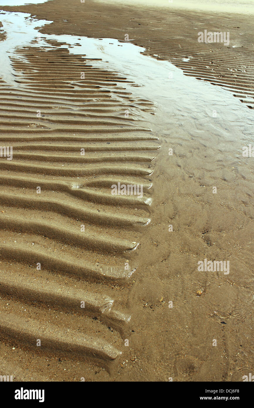 Sand ripple lines hi-res stock photography and images - Alamy