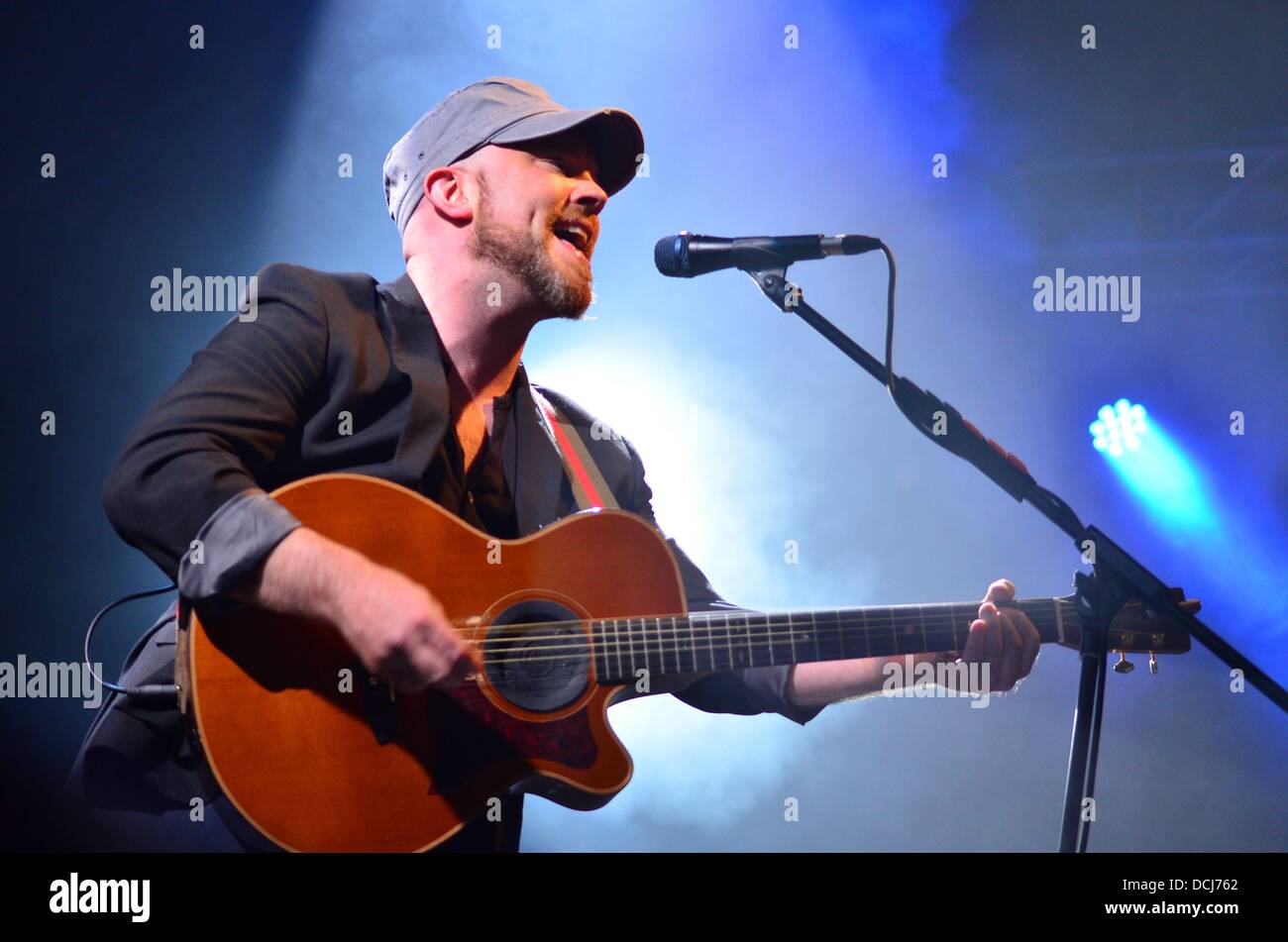 Ryan sheridan hi-res stock photography and images - Alamy