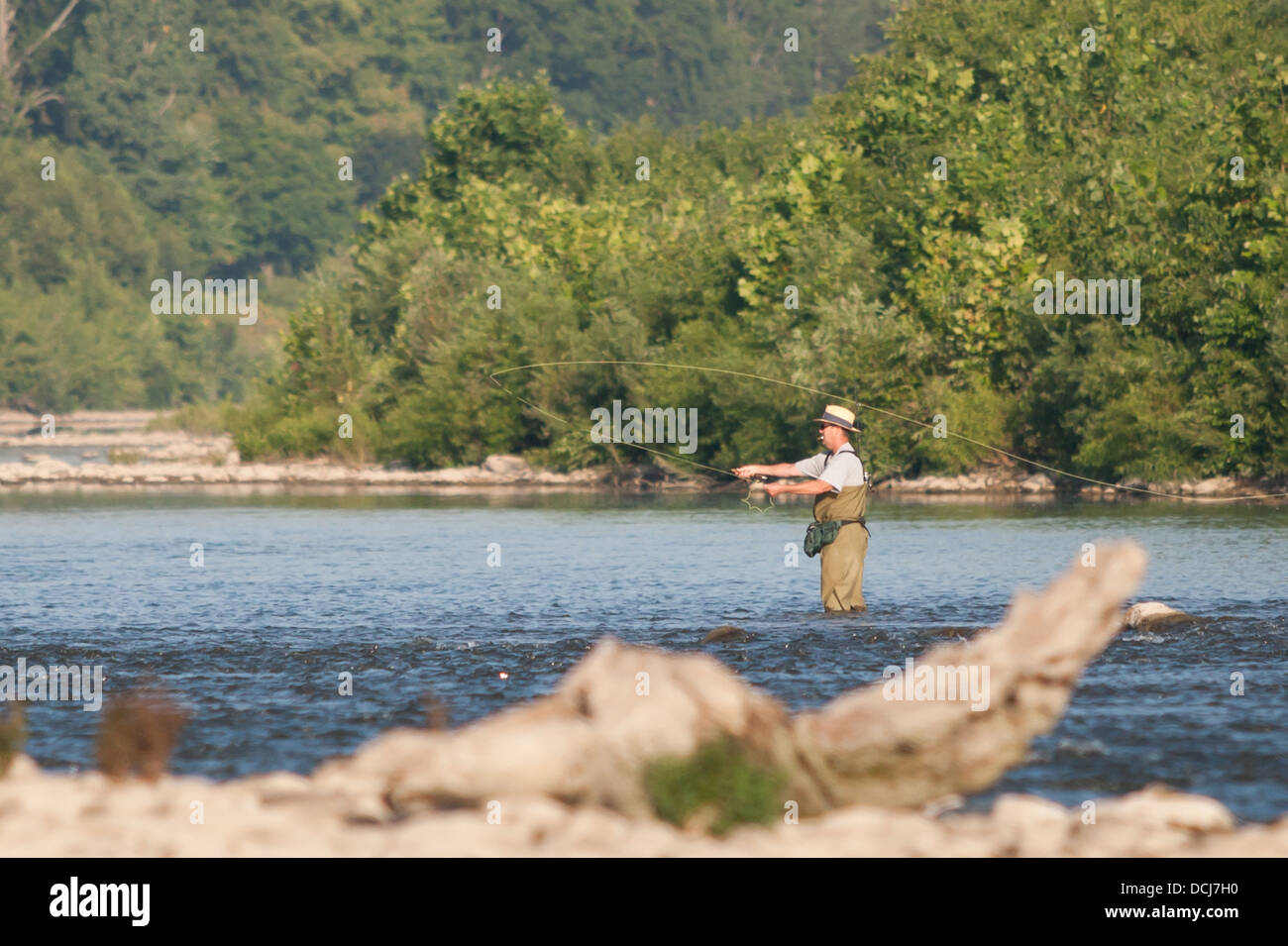 Canada water london fishing hi-res stock photography and images - Alamy