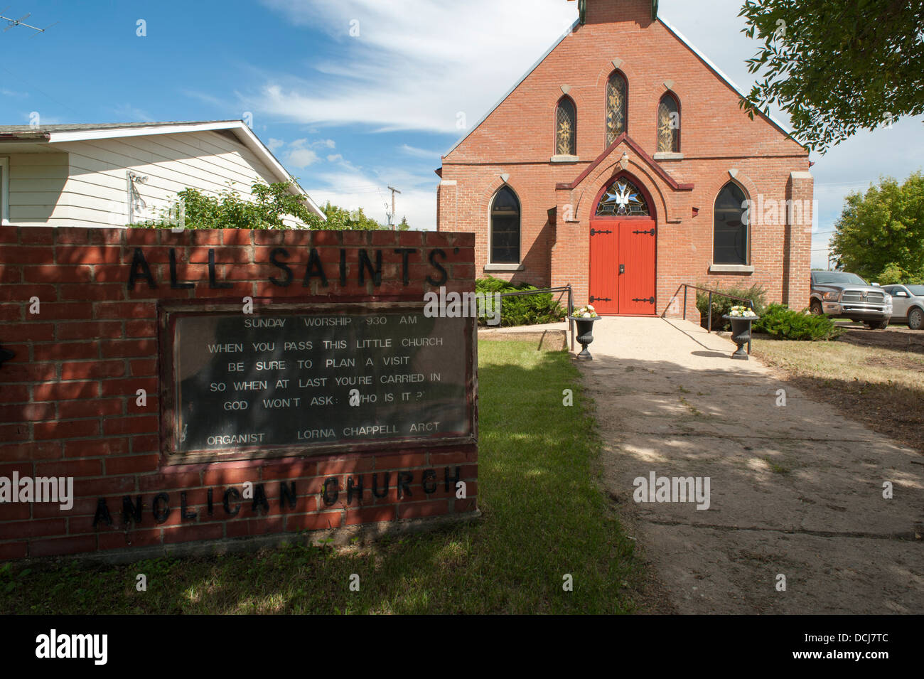Inviting sign hi-res stock photography and images - Alamy