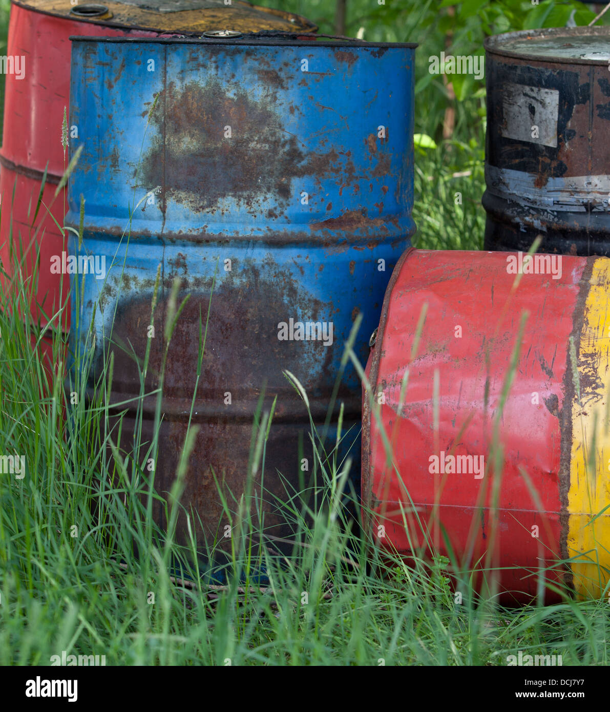 Old oil barrels hi-res stock photography and images - Alamy