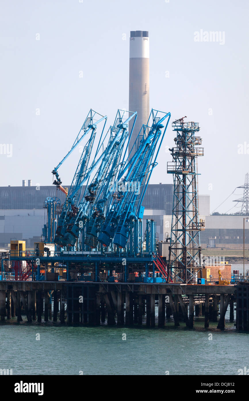 Coastal refinery coastal refineries High Resolution Stock Photography ...