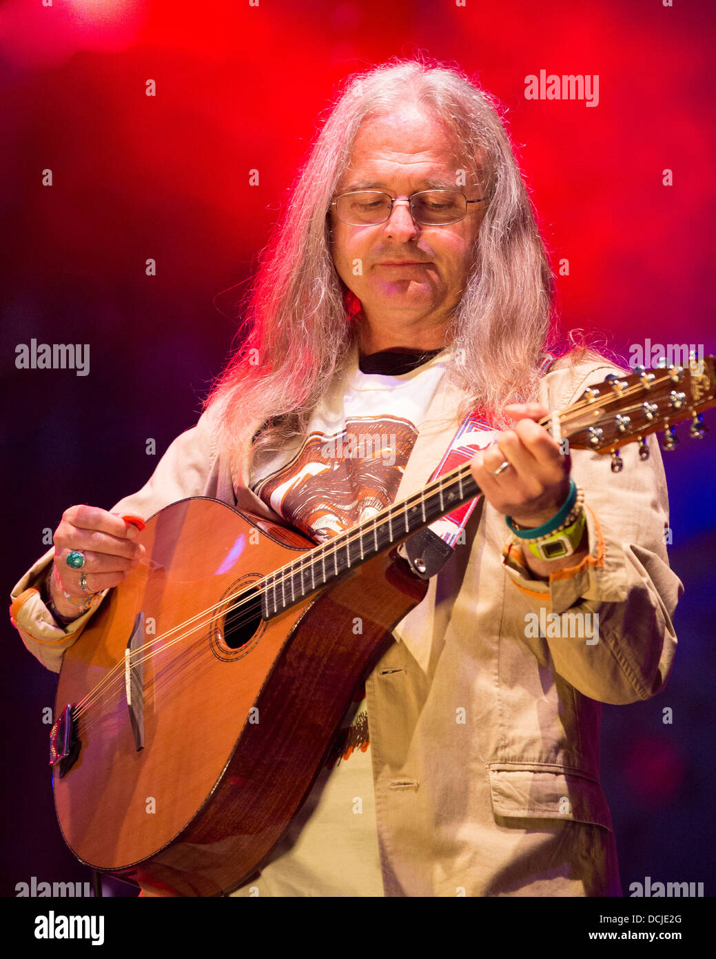 Chris leslie folk hi-res stock photography and images - Alamy
