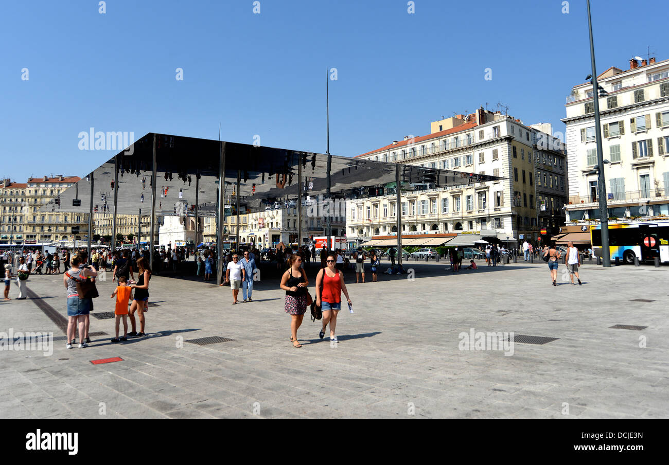 Norman Foster Canopy on Quai des Belges Vieux Port Marseille Bouche-du ...