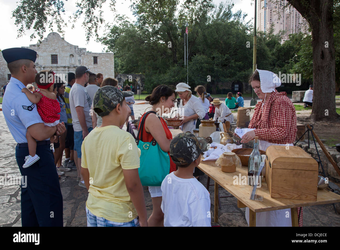 Members of the San Antonio Living History Association demonstrate life ...