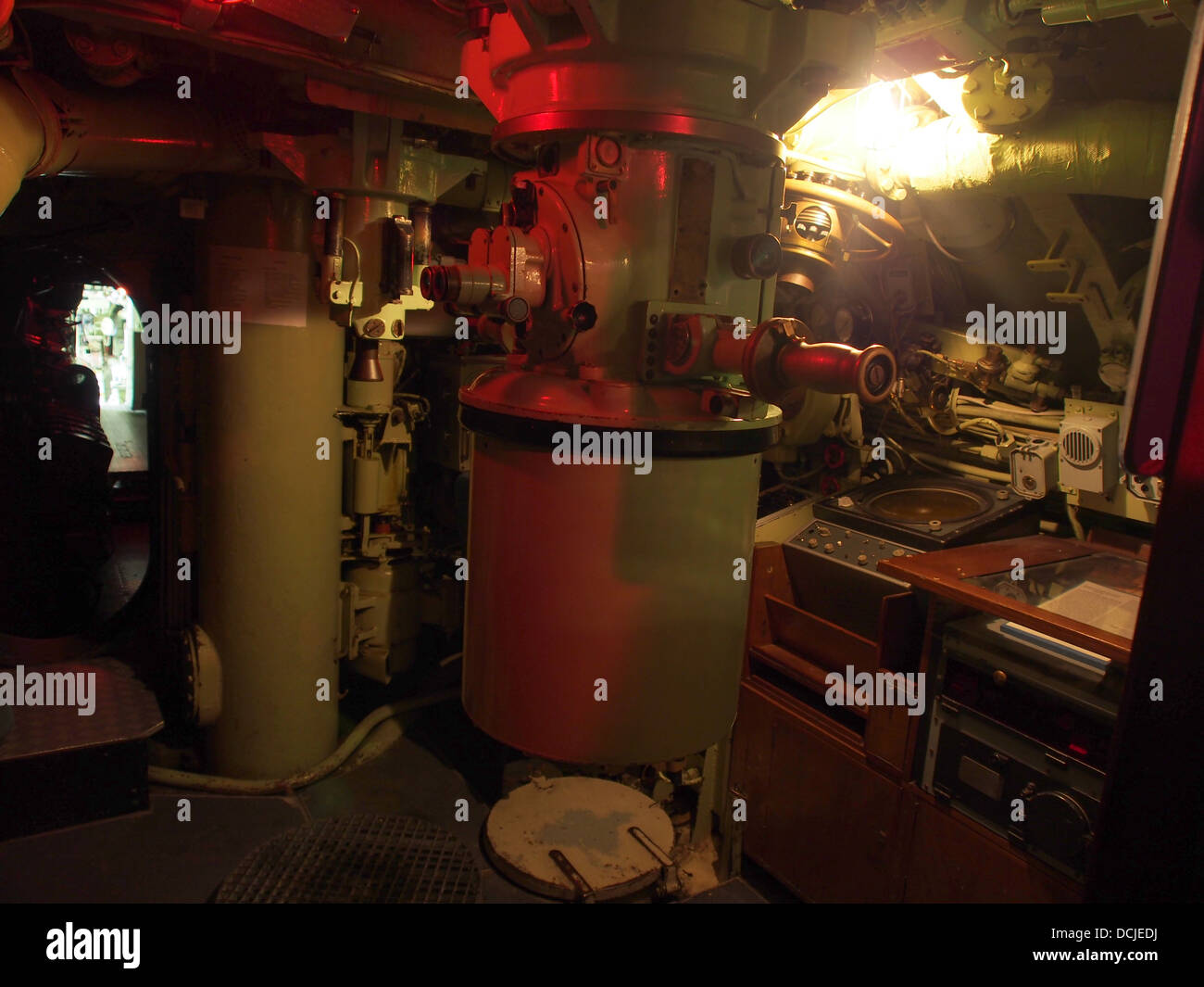 Dolphin class SPRINGEREN submarine, pic-011 Stock Photo - Alamy