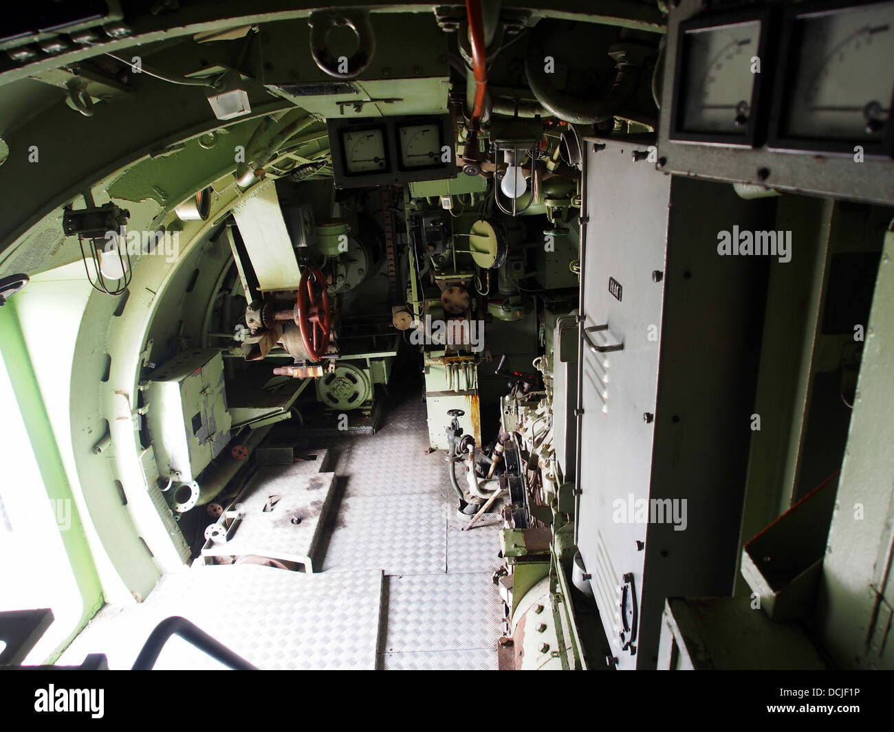 Dolphin class SPRINGEREN submarine, pic-023 Stock Photo - Alamy