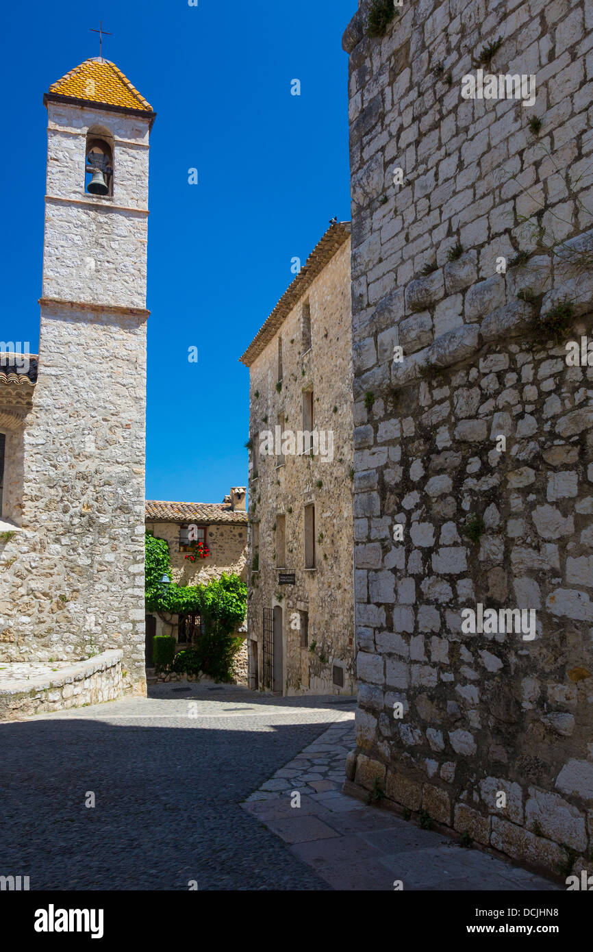 Old town vence france hi-res stock photography and images - Alamy