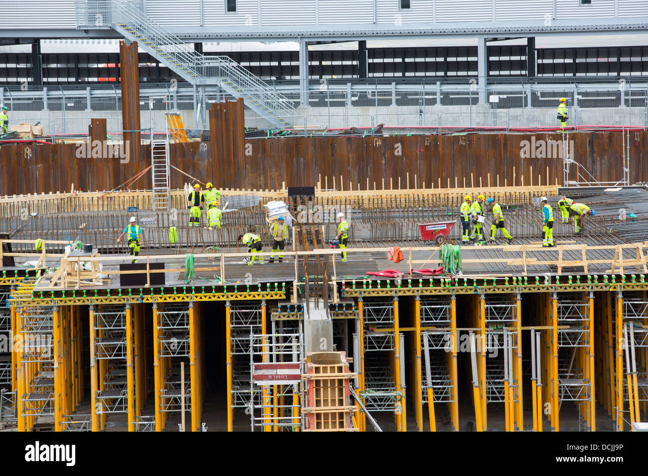 Expansion expanding hi-res stock photography and images - Alamy