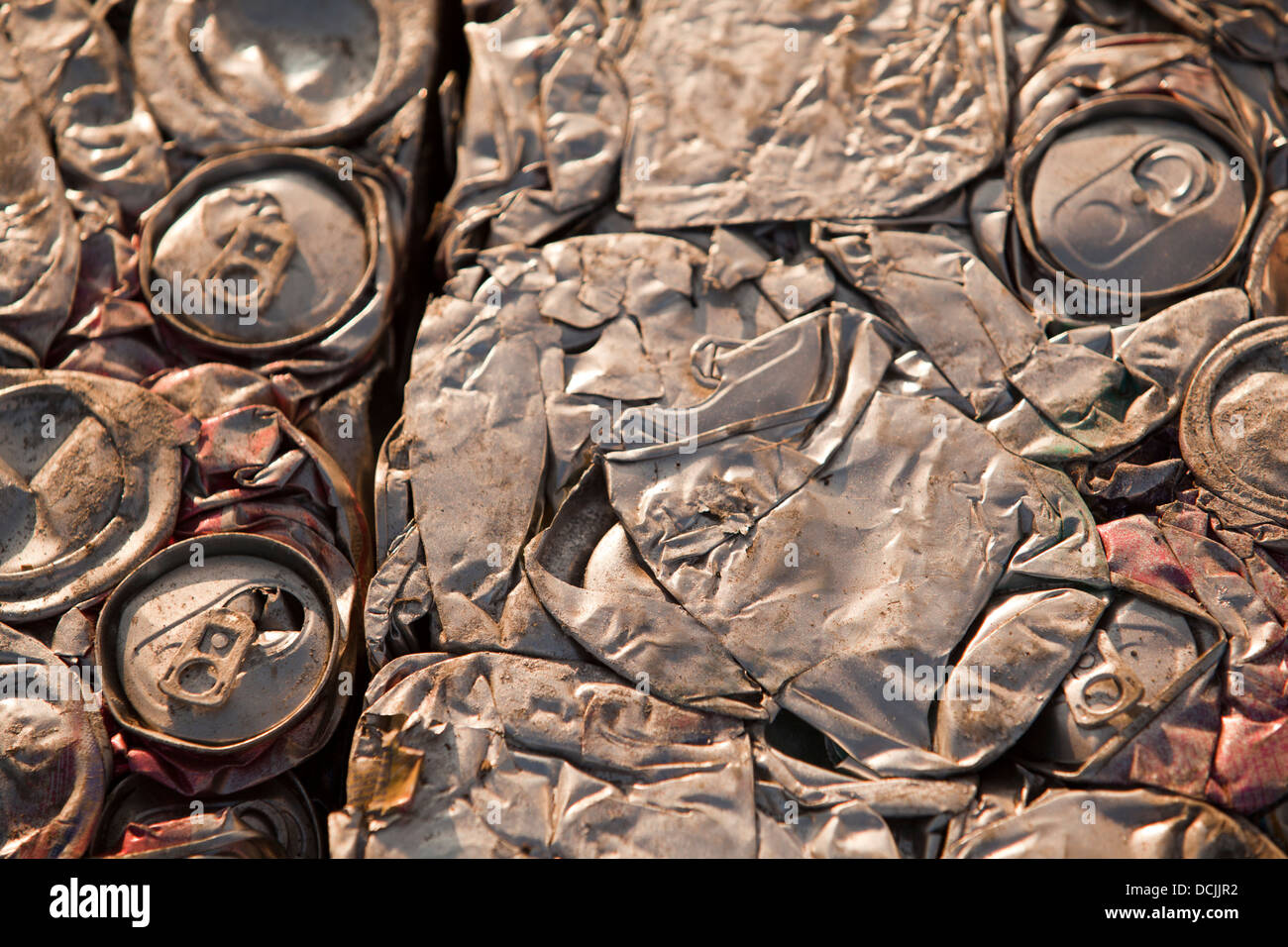 Pile crushed cans hi-res stock photography and images - Alamy