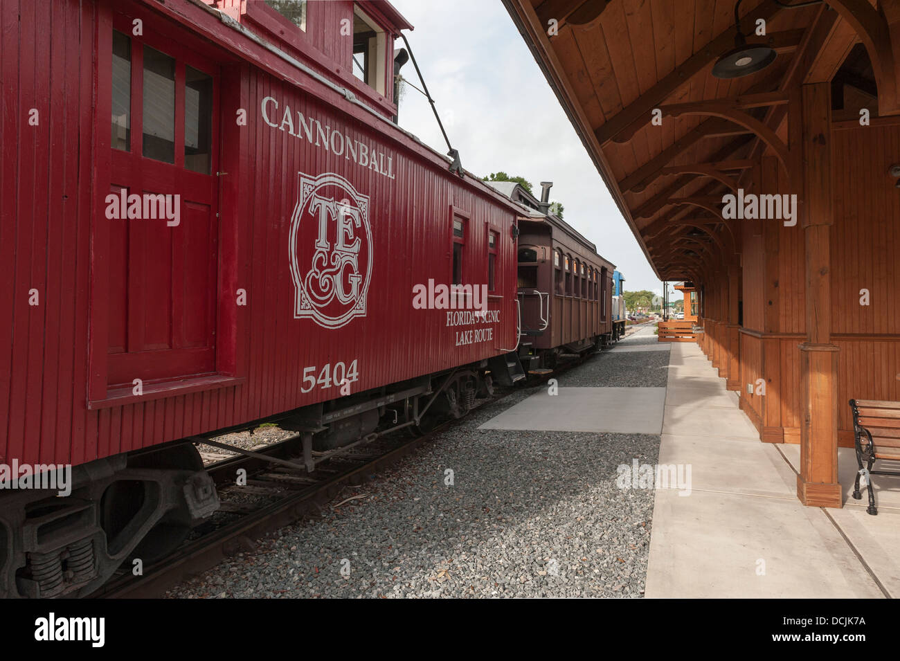 Railroad tracks florida usa hi-res stock photography and images - Alamy