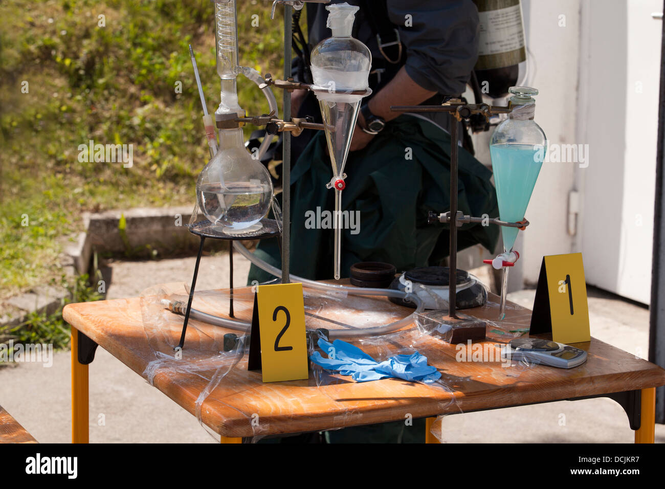Meth lab equipment hi-res stock photography and images - Alamy