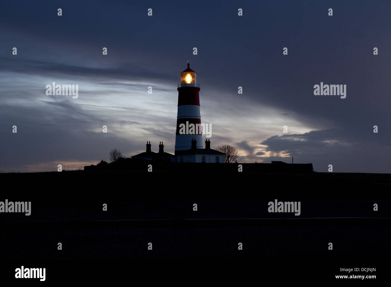 Happisburgh lighthouse at night Stock Photo - Alamy