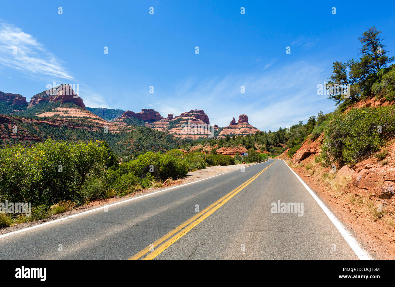 Us 89a Through Oak Creek Canyon Between Flagstaff And Sedona Red Rock
