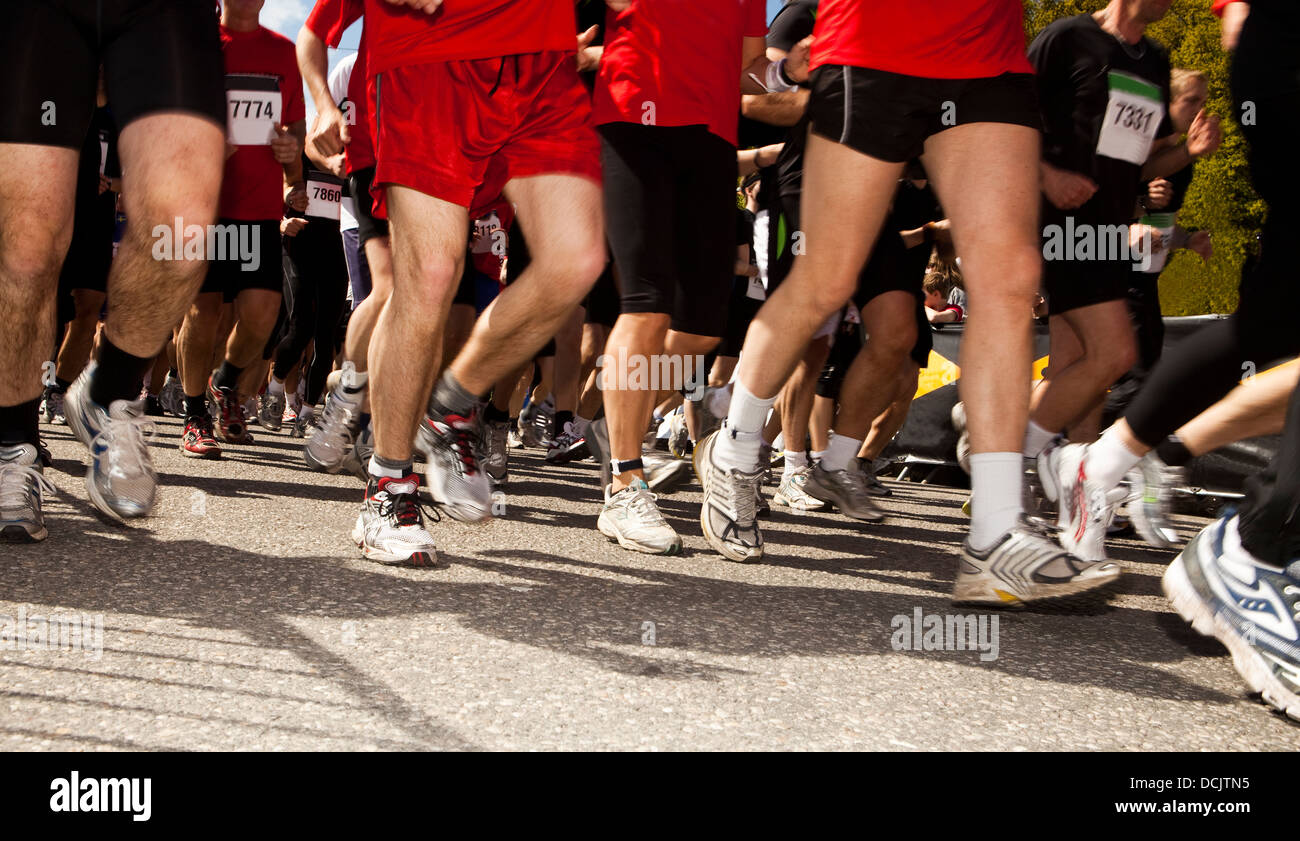 Lots of people in a running competition Stock Photo - Alamy