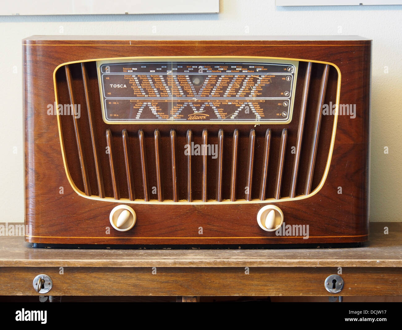 Telavox radia receiver, photographed at the Aalborg Forsvars- og ...