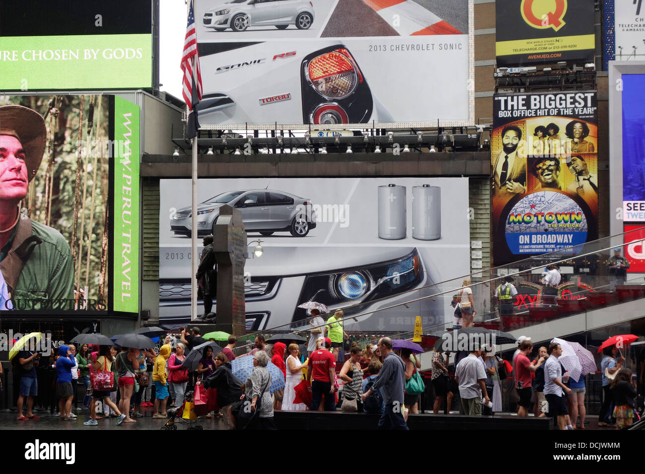 Tkts booth in times square NYC Stock Photo - Alamy
