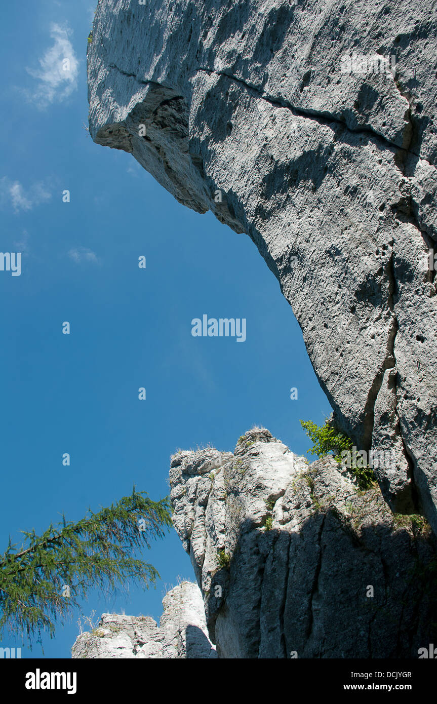 The high rocks hi-res stock photography and images - Alamy