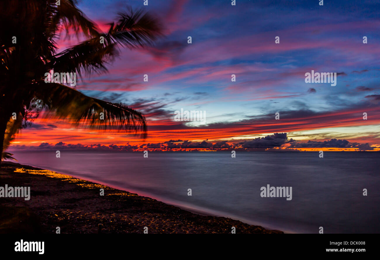 Oahu sunset hi-res stock photography and images - Alamy